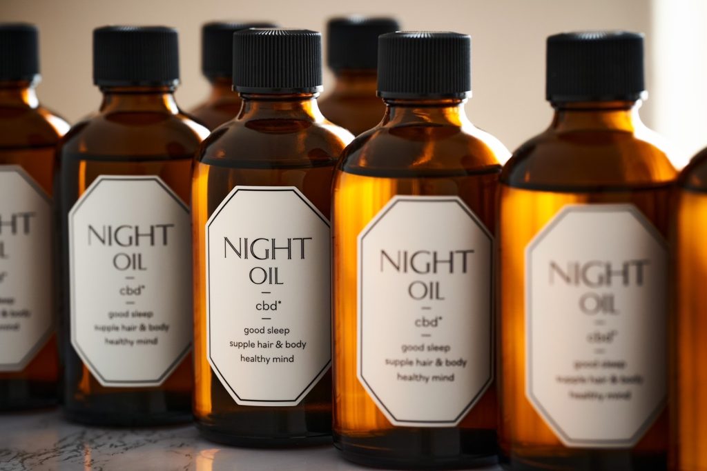 NIGHT OIL（ナイトオイル）購入はこちらから - MESAMIES（メザミー）松本市 美容室｜髪質改善・縮毛矯正